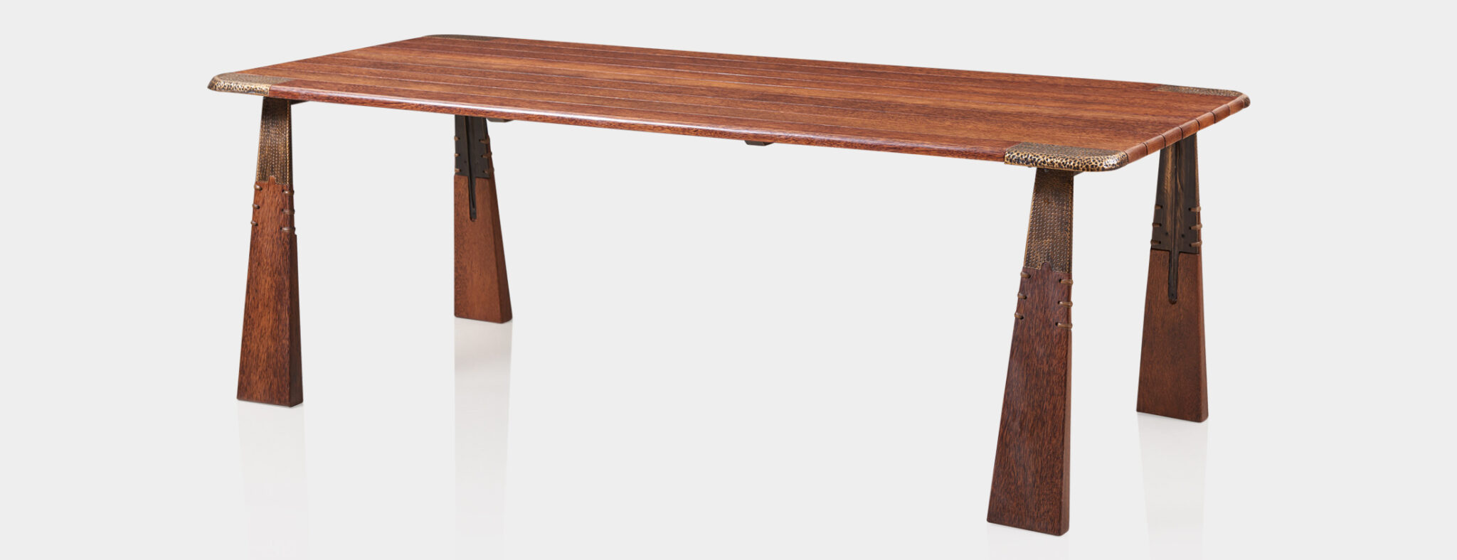Verite Dining Table | Luxury Palmwood Furniture | Pacific Green